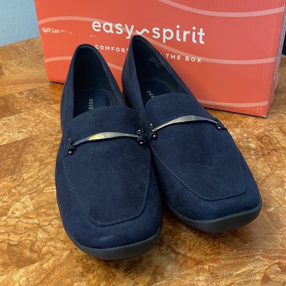 Easy Spirit | Shoes | Easy Spirit Navy Arena Bitaccent Loafer Wide ...